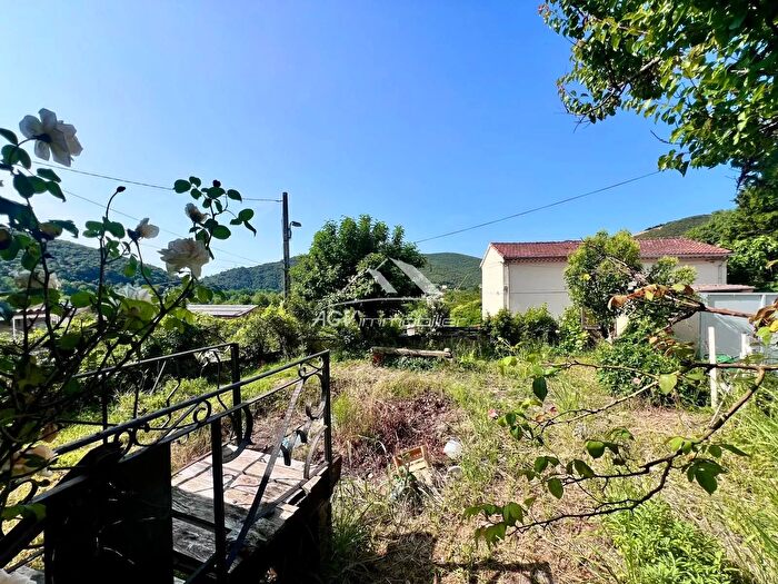 Maison à vendre - La Grand-Combe - 9 pièces - 4 chambres