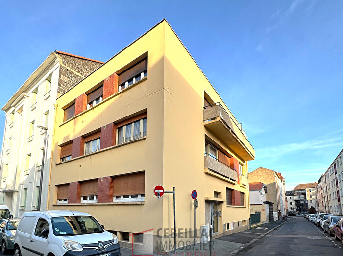 Appartement à vendre - Chamalières, Centre-ville, Carrefour de lEurope - 3 pièces - 2 chambres