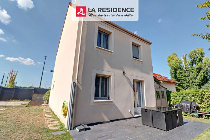 Maison à vendre - Maurecourt - 5 pièces - 4 chambres