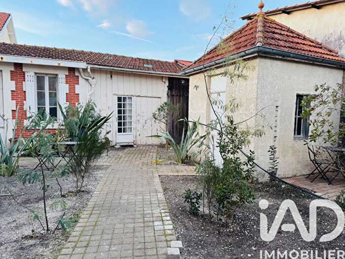Maison à vendre - Soulac-sur-Mer - 4 pièces - 3 chambres