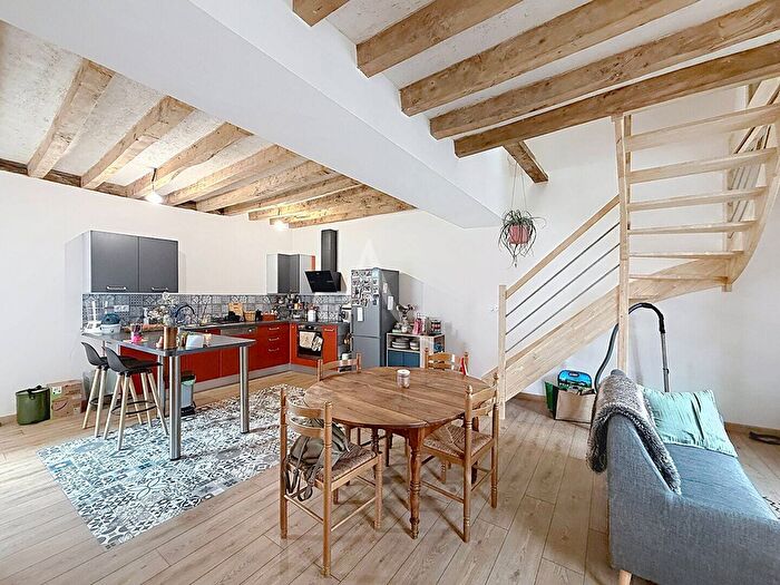 Maison à louer - Mazé-Milon - 4 pièces - 3 chambres