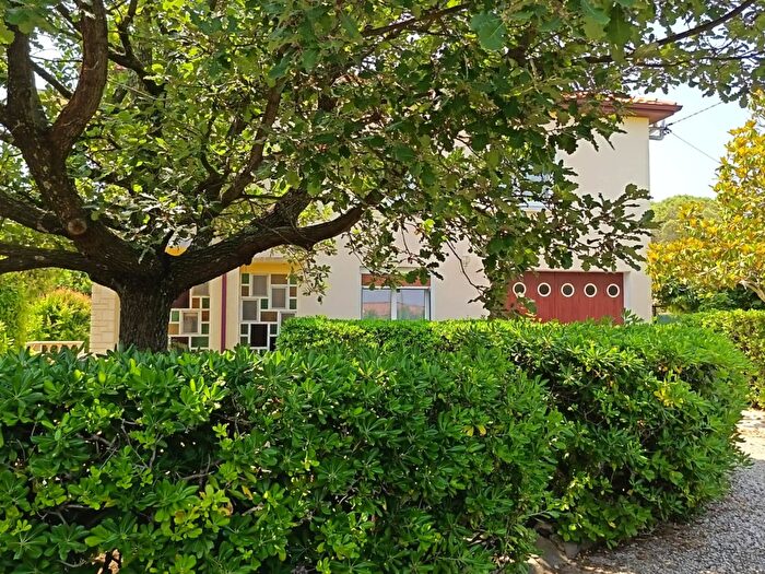 Maison à vendre - Béziers - 6 pièces - 4 chambres