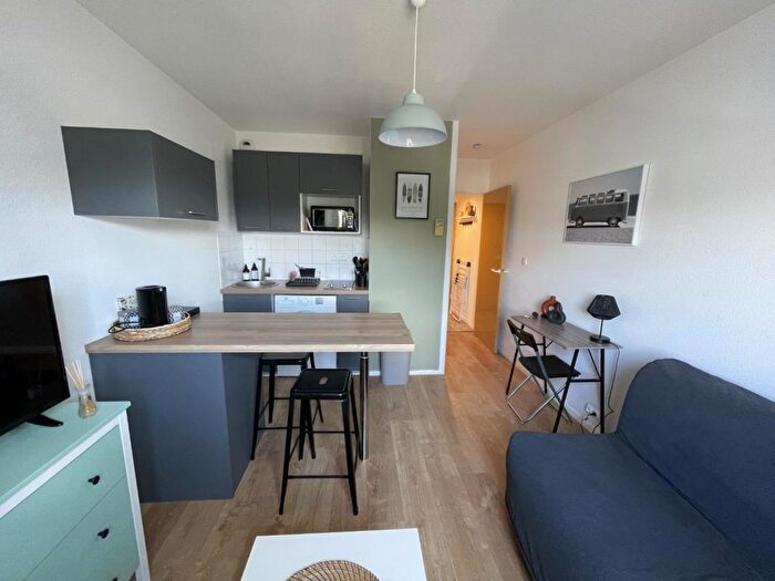 Appartement à louer - Saint-Brieuc, Centre-ville, Saint-Michel, Le Légué, Notre-Dame - 1 pièce