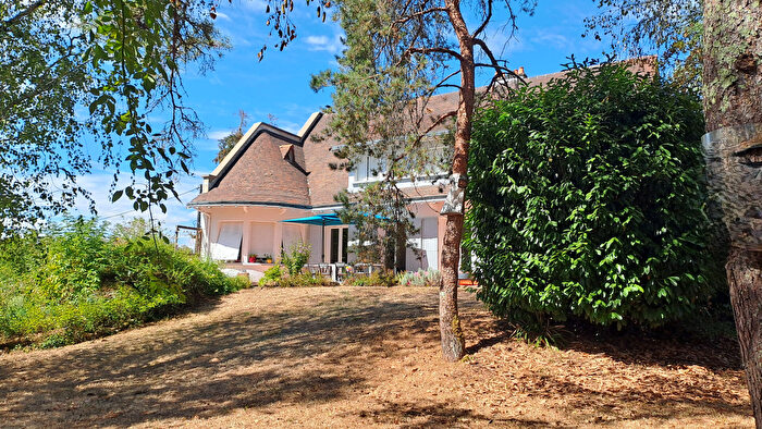 Maison 8 pièces à vendre à Échiré