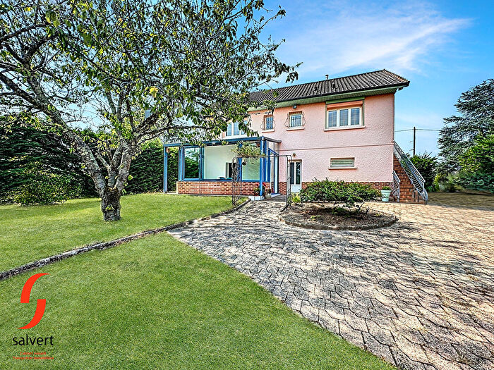 Maison à vendre - Commentry - 5 pièces - 4 chambres