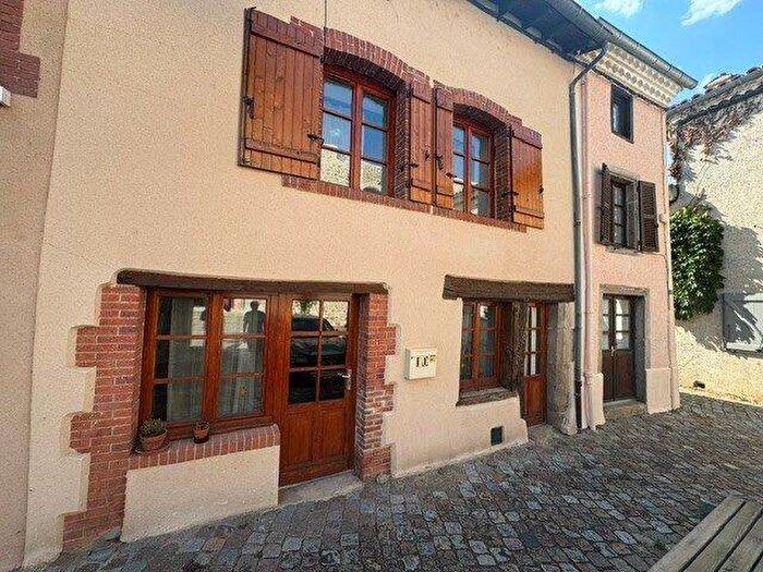 Maison 4 pièces à Champdieu, à louer