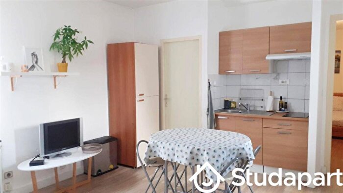 Appartement à louer - La Raze, Bègles - 1 pièce - 2 chambres