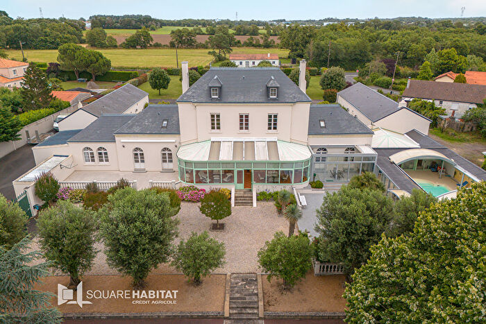 Maison à vendre - Les Sorinières - 12 pièces - 5 chambres