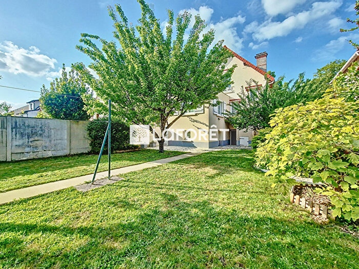 Maison à vendre - Bonneuil-sur-Marne, Centre-ville, Parc du Raincy - 4 pièces - 3 chambres