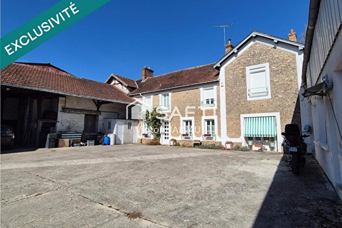 Maison 6 pièces à vendre à La Houssaye-en-Brie