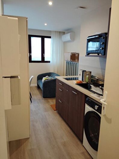 Grenoble, La Capuche, Grands Boulevards - Appartement 1 pièce à louer