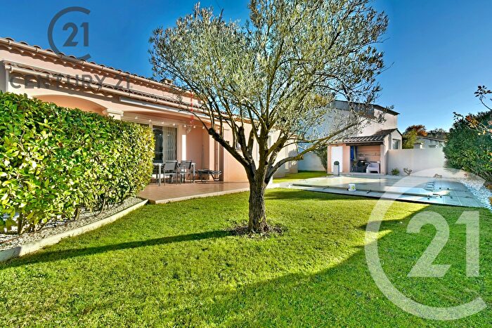 Maison à vendre - Saint-Laurent-des-Arbres - 5 pièces - 3 chambres