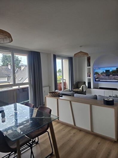 Appartement à vendre - Trélazé - 5 pièces - 3 chambres