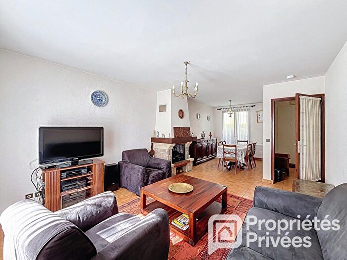 Châtillon, Roissys, Béranger : Maison 5 pièces à vendre