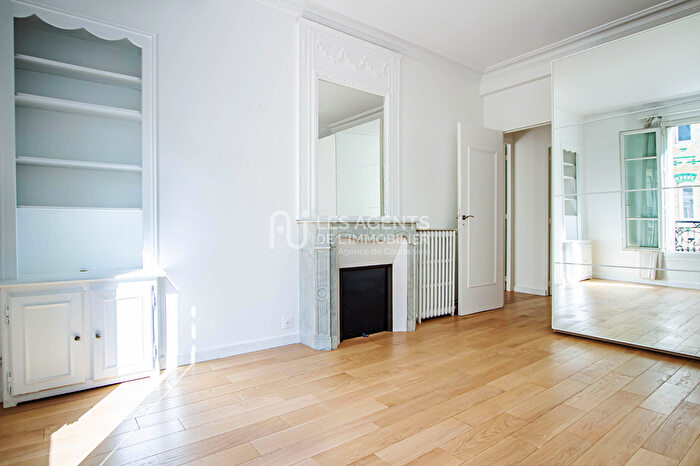 Appartement 3 pièces à vendre à Courbevoie