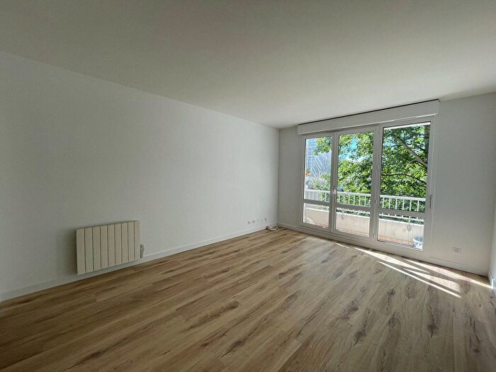 Appartement 2 pièces à Le Petit Pont Amphibie, Issy-les-Moulineaux, à louer