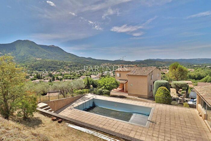 Maison à louer - Route de Marseille, Digne-les-Bains - 7 pièces - 5 chambres