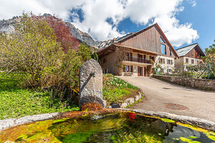 Montmin : Maison 6 pièces à vendre