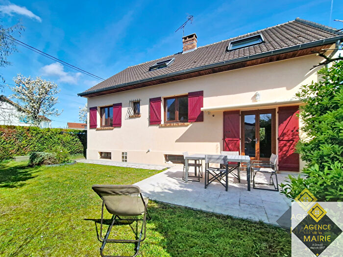 Maison à vendre - Draveil, Centre-ville - 6 pièces - 4 chambres