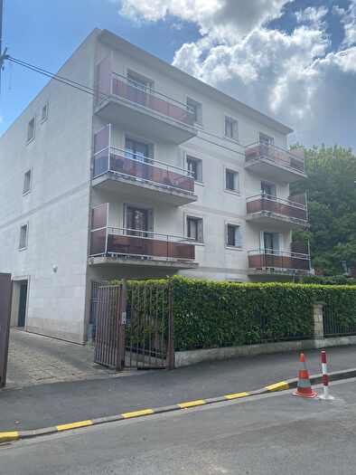 Appartement à louer - Livry-Gargan, Zones Commerciales - 3 pièces - 2 chambres
