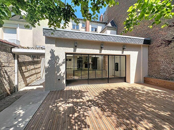 Compiègne, Les Veneurs : Maison 10 pièces à vendre