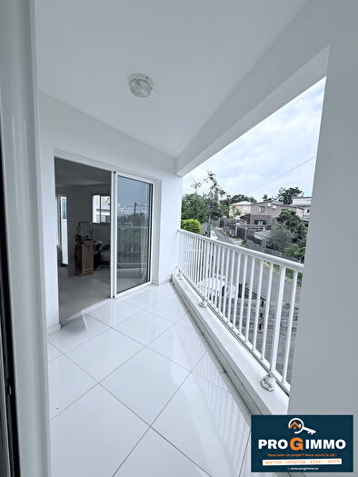 Appartement à louer - Le Tampon, Onzième, Douzième - 4 pièces - 3 chambres