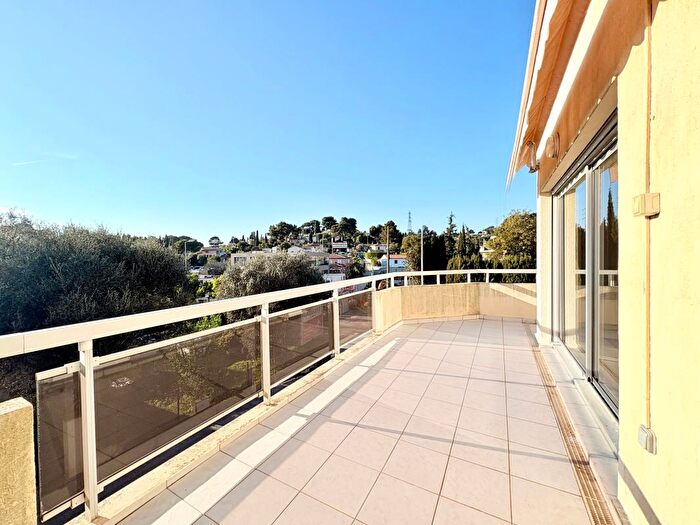 Appartement 3 pièces à Mougins, Le Colombier, Colombe, Cabrières, Le Bordé, à vendre
