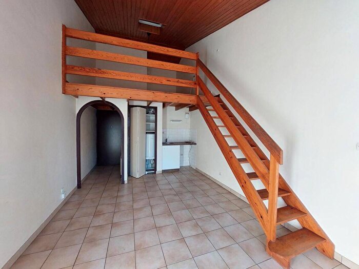 Appartement à louer - Pentagone, La Roche-sur-Yon - 1 pièce