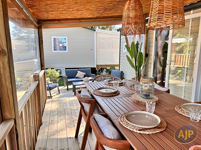 Maison à vendre - Lège-Cap-Ferret - 4 pièces - 3 chambres