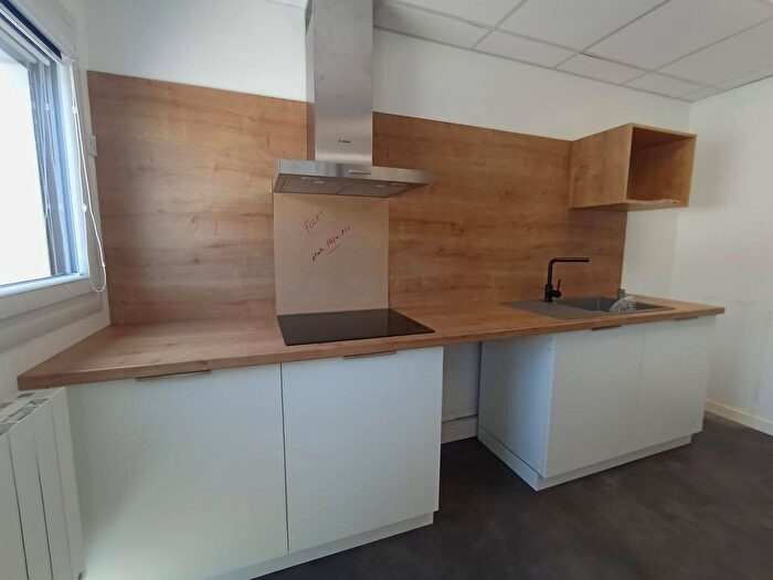 Montréal-la-Cluse - Appartement 2 pièces à louer