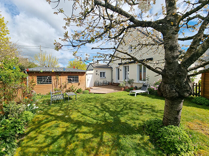 Maison à vendre - Nevers, Montôts, Grande Pâture - 6 pièces - 3 chambres