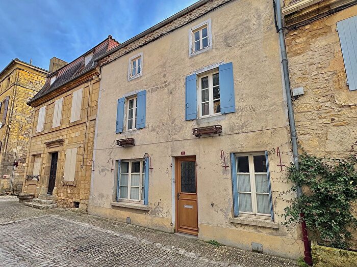 Maison à vendre - Villefranche-du-Périgord - 7 pièces - 4 chambres