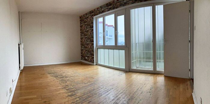 Appartement à louer - Amiens - 4 pièces - 3 chambres