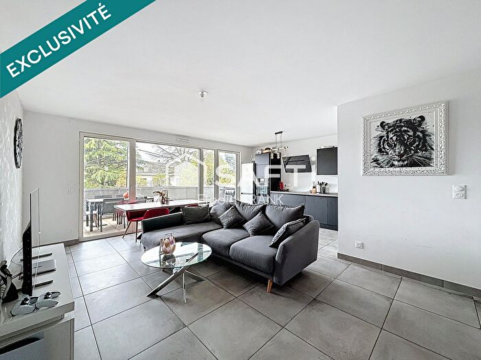 Appartement à vendre - Terville - 3 pièces - 2 chambres