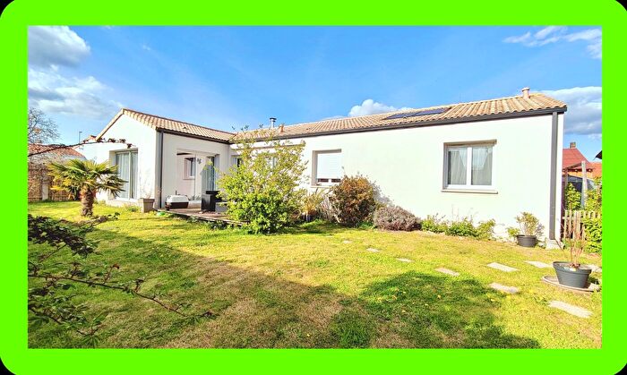 Maison à vendre - Sainte-Pazanne - 6 pièces - 4 chambres