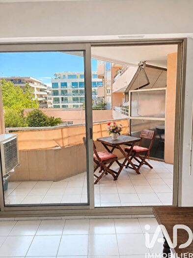 Appartement 2 pièces à Cagnes-sur-Mer, Centre-ville, à vendre