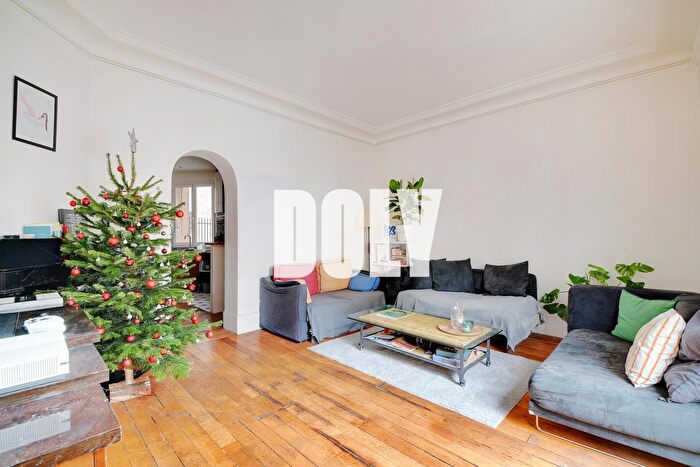 Appartement 4 pièces à Paris 18ème, Simplon, Poissonniers, à vendre