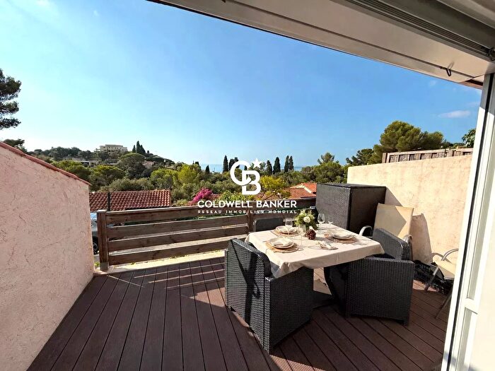 Appartement 2 pièces à vendre à Vallauris, Retenaou, Brusquets, Devens, Zone d'activité Saint-Bernard