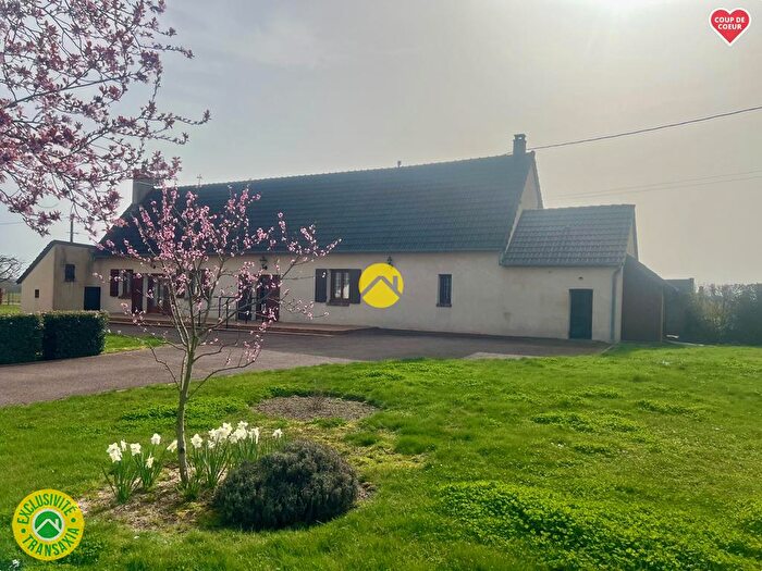 Maison à vendre - Châtillon-Coligny - 8 pièces - 3 chambres