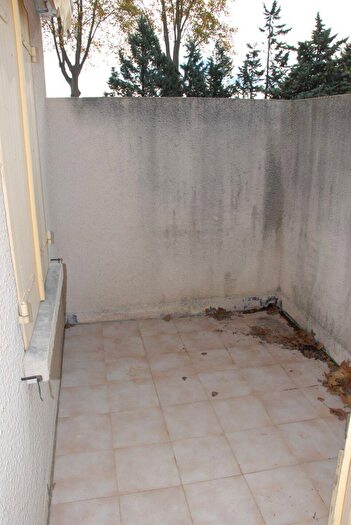 Appartement à louer - Saint-Brès - 3 pièces - 2 chambres