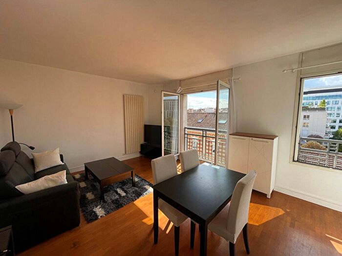 Appartement 1 pièce à Square Girault, Levallois-Perret, à louer