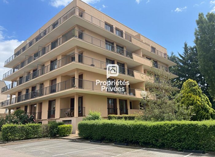 Le Chesnay, Saint-Germain, Nouvelle France : Appartement 5 pièces à vendre