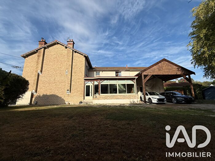 Heutrégiville - Maison 8 pièces à vendre