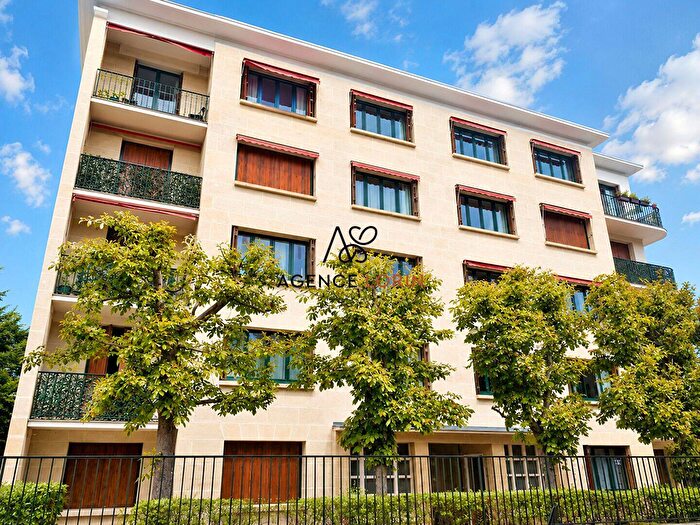 Lac Inferieur, Le Vésinet : Appartement 4 pièces à louer