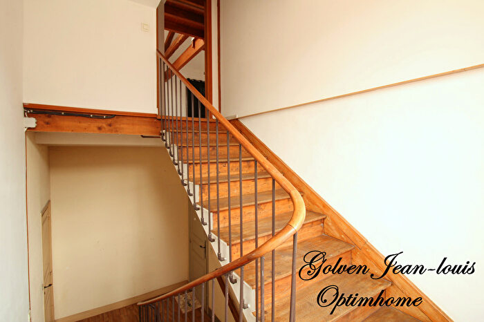 Appartement à vendre - Saint-Affrique - 9 pièces - 4 chambres