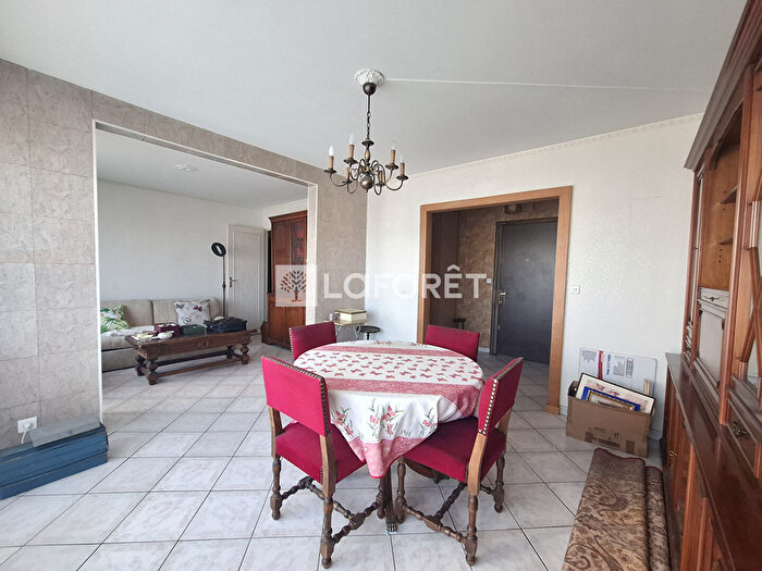 Appartement 3 pièces à vendre à Villemomble, Centre-ville, Orangerie