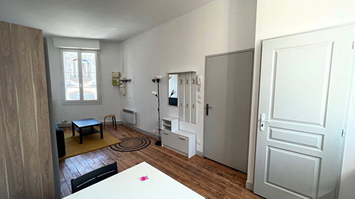 Appartement à louer - Bordeaux, La Bastide - 1 pièce