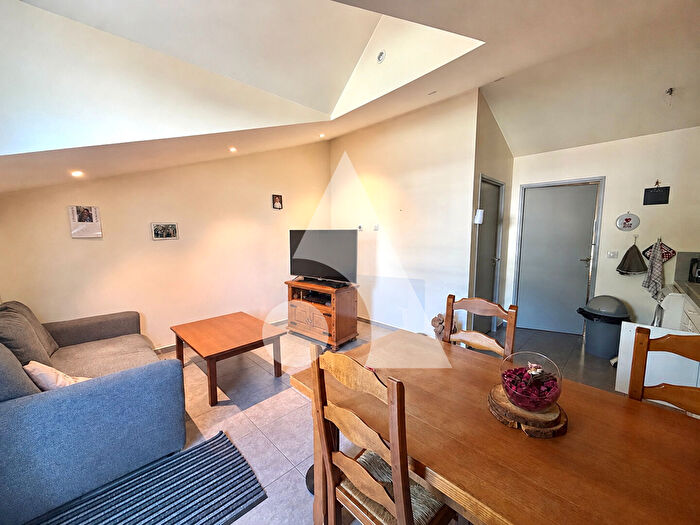 Viviers-du-Lac - Appartement 2 pièces à vendre