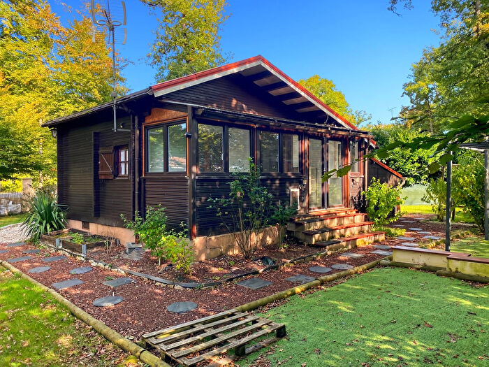 Maison à vendre - Bazoches-sur-le-Betz - 3 pièces - 2 chambres