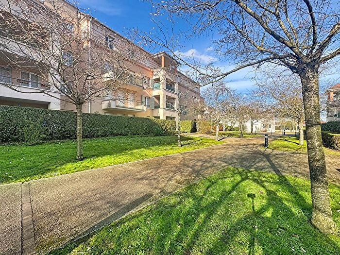 Appartement à vendre - Élancourt, Les Nouveaux Horizons, Les Mares - 3 pièces - 2 chambres